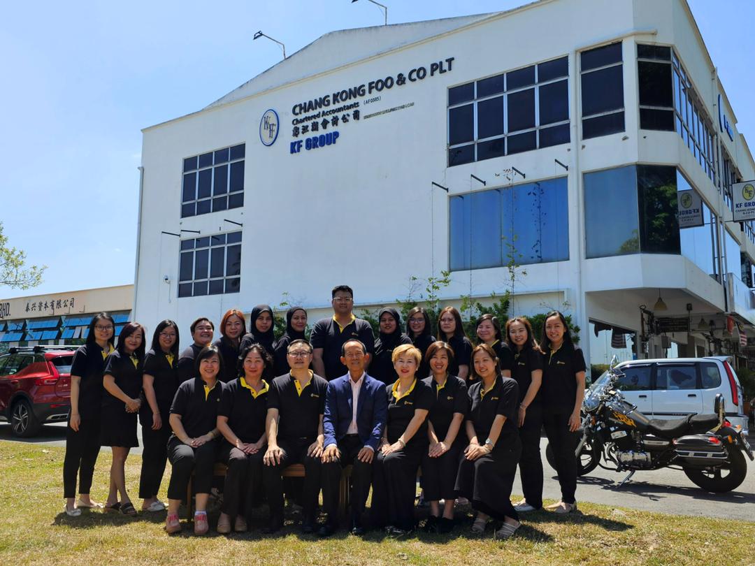 One Team, One Vision | HOME - KF Group